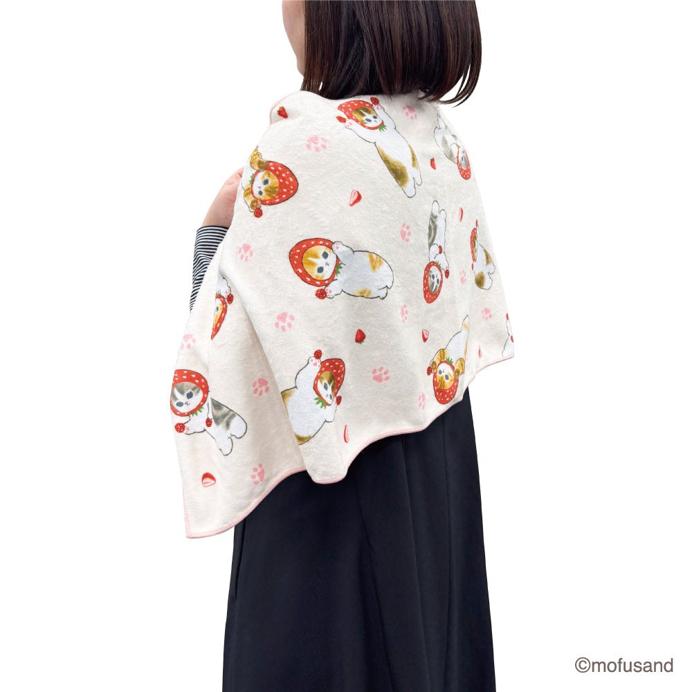 mofusand Quick-Dry Face Towel (Strawberry Meow) | mofusandもふもふマーケット